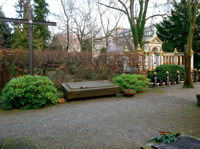 KLAUS BONHOEFFER | Stiftung Historische Kirchhöfe und Friedhöfe